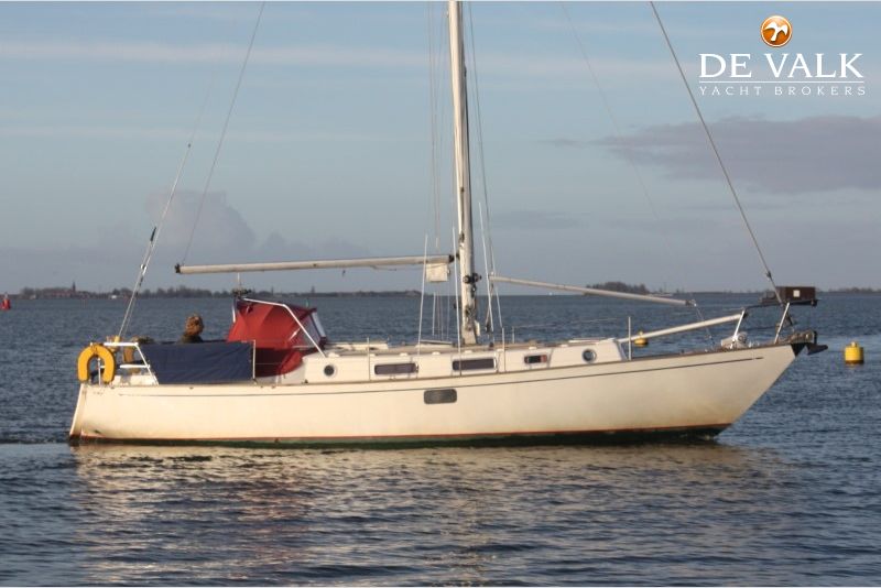DOCKRELL 37 (CENTERBOARD) sailing yacht for sale | De Valk Yacht Brokers
