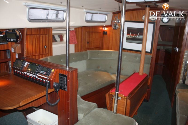 DOCKRELL 37 (CENTERBOARD) sailing yacht for sale | De Valk Yacht Brokers