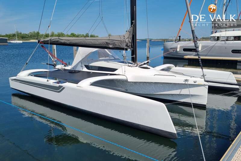 DRAGONFLY 25 SPORT catamaran sailingyacht for sale | De Valk Yacht broker