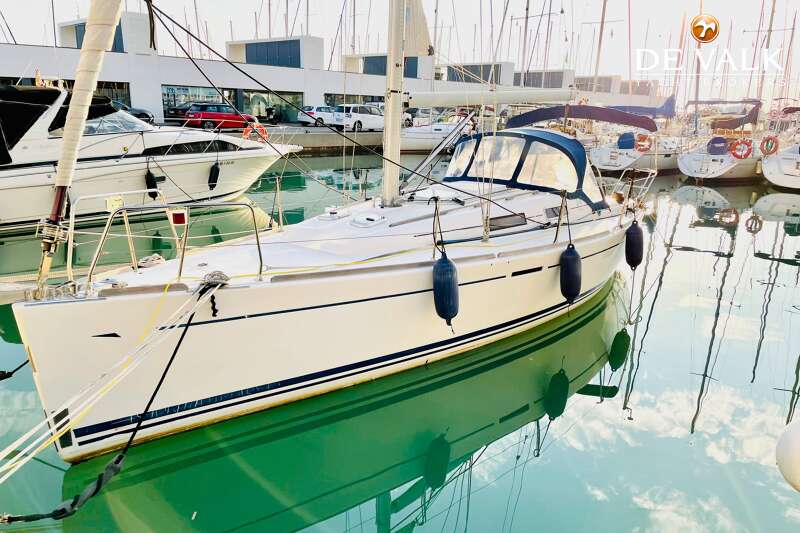 DUFOUR 34 PERFORMANCE sailing yacht for sale | De Valk Yacht broker
