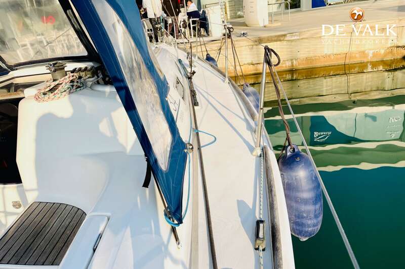 DUFOUR 34 PERFORMANCE sailing yacht for sale | De Valk Yacht broker