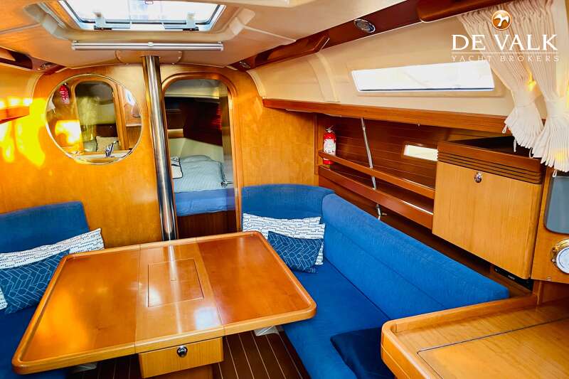 DUFOUR 34 PERFORMANCE sailing yacht for sale | De Valk Yacht broker