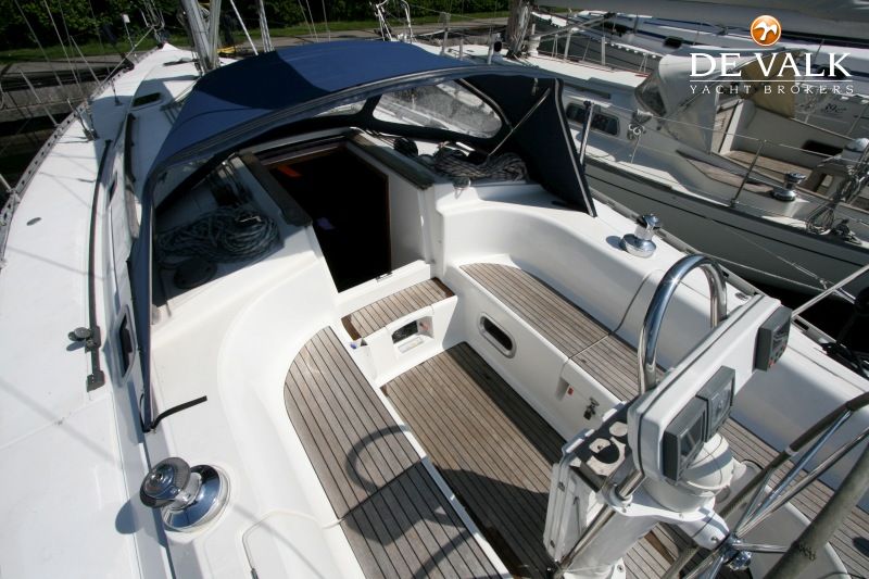 DUFOUR 38 CLASSIC sailing yacht for sale | De Valk Yacht Brokers
