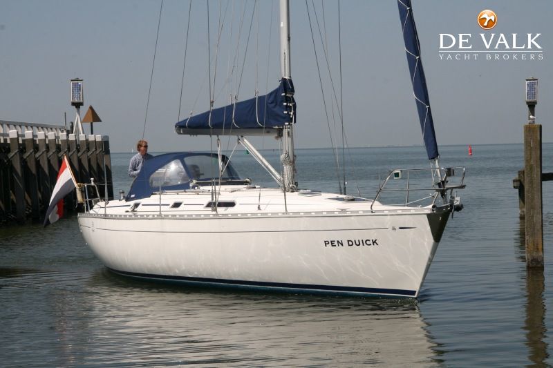 DUFOUR 38 CLASSIC sailing yacht for sale | De Valk Yacht Brokers