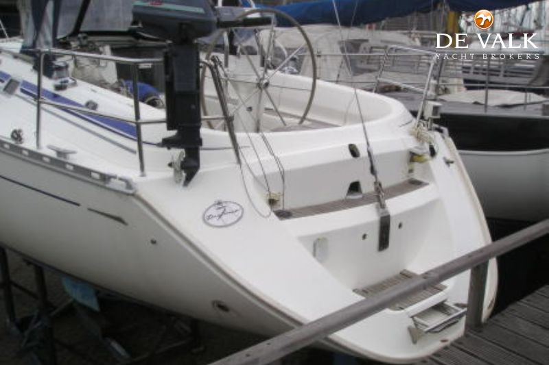 DUFOUR 38 CLASSIC sailing yacht for sale | De Valk Yacht Brokers