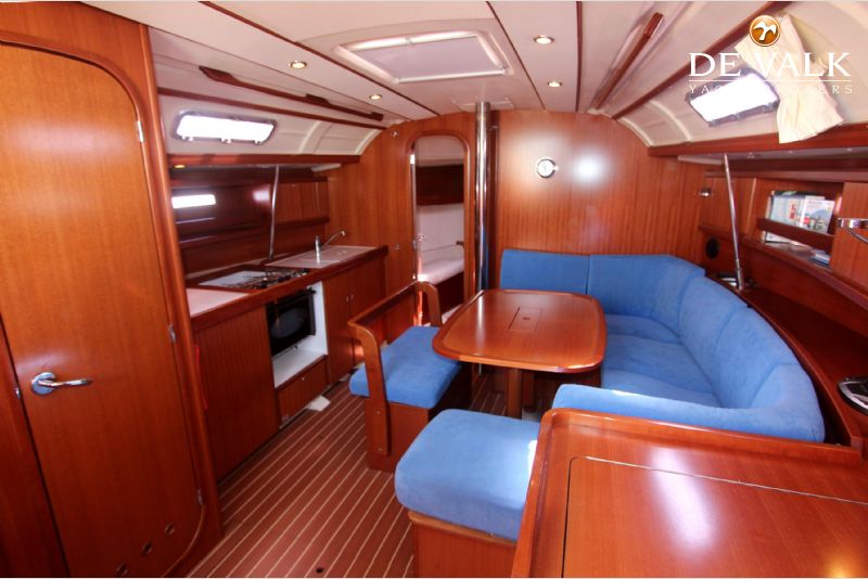 DUFOUR 385 GRAND LARGE sailing yacht for sale | De Valk Yacht Brokers