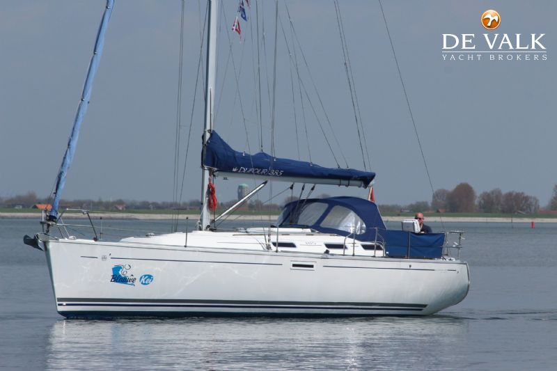 DUFOUR 385 GRAND LARGE sailing yacht for sale | De Valk Yacht Brokers