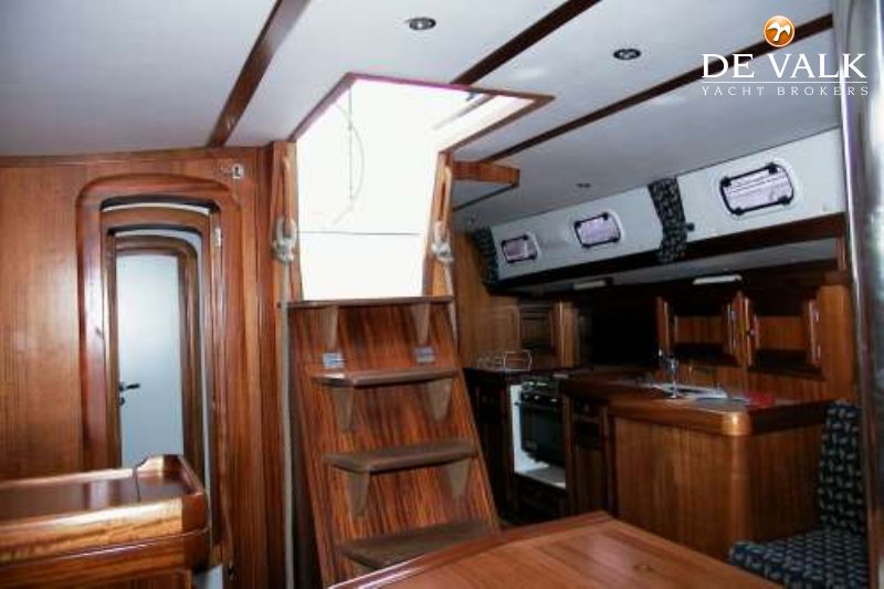 DUFOUR 39 CC sailing yacht for sale | De Valk Yacht Brokers