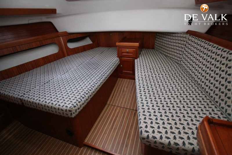 DUFOUR 39 CC sailing yacht for sale | De Valk Yacht Brokers