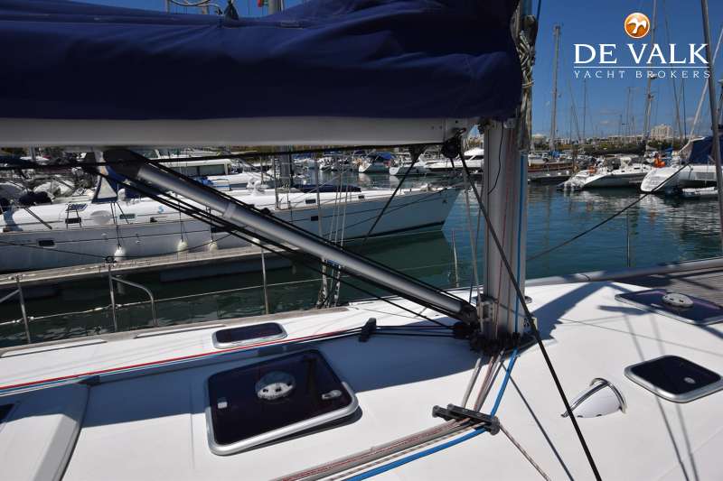 DUFOUR 425 GRAND LARGE sailing yacht for sale | De Valk Yacht broker