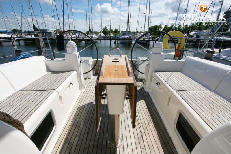 DUFOUR 445 GRAND LARGE sailing yacht for sale | De Valk Yacht broker