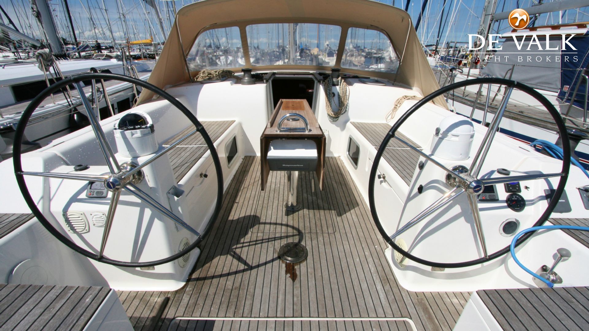 DUFOUR 445 GRAND LARGE sailing yacht for sale | De Valk Yacht broker