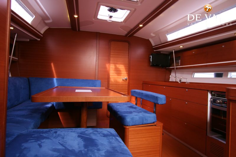 DUFOUR 445 GRAND LARGE sailing yacht for sale | De Valk Yacht Brokers