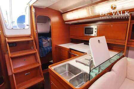 DUFOUR 45 PERFORMANCE sailing yacht for sale | De Valk Yacht broker