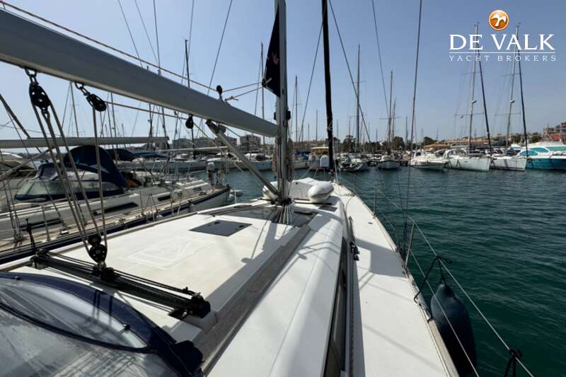 DUFOUR 460 GRAND LARGE sailing yacht for sale | De Valk Yacht broker