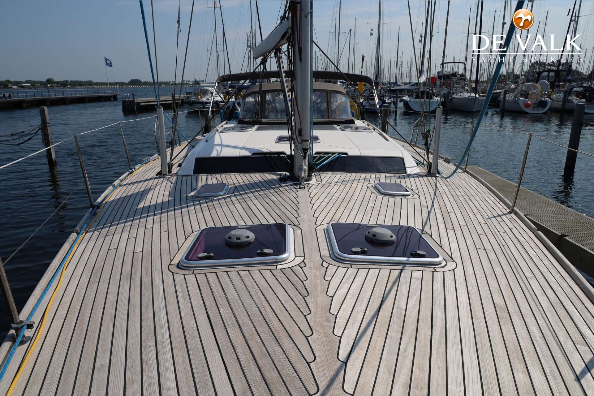 DUFOUR 485 GRAND LARGE sailing yacht for sale | De Valk Yacht broker
