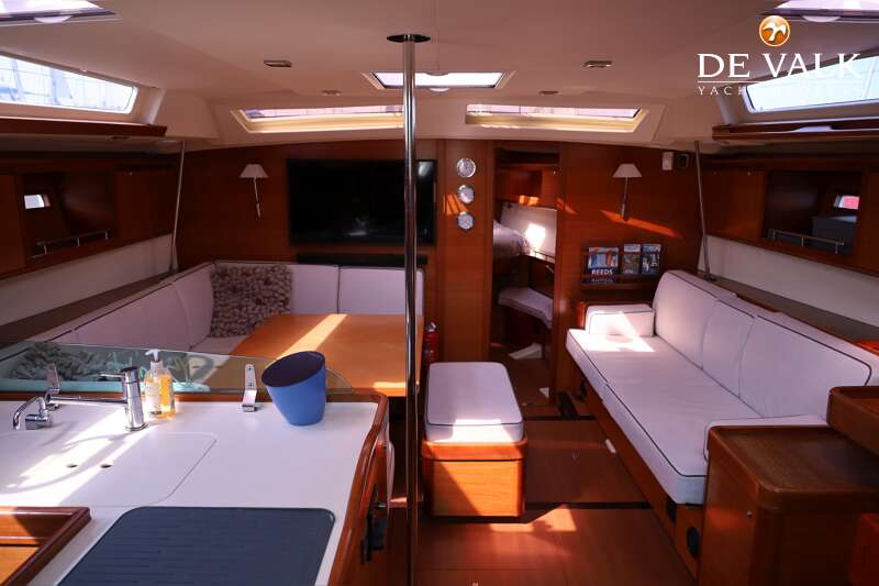 DUFOUR 485 GRAND LARGE sailing yacht for sale | De Valk Yacht broker