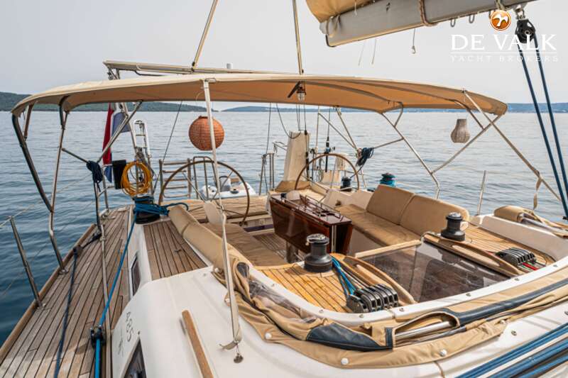 DUFOUR 485 GRAND LARGE sailing yacht for sale | De Valk Yacht broker