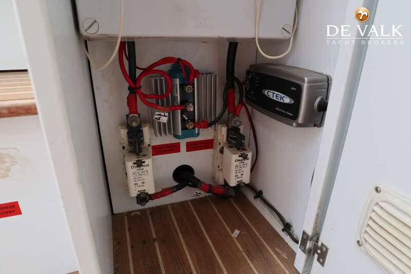 DUFOUR ATOLL 43 sailing yacht for sale | De Valk Yacht broker
