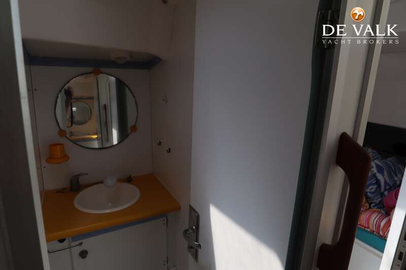 DUFOUR ATOLL 43 sailing yacht for sale | De Valk Yacht broker