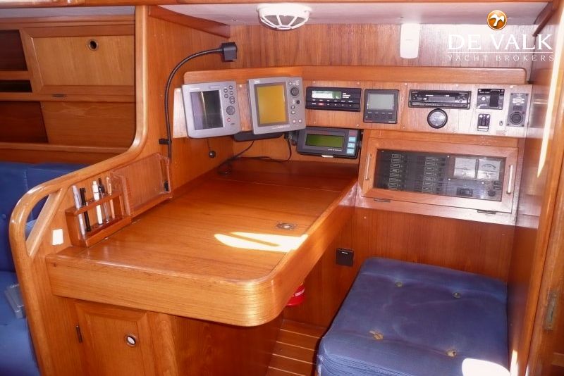 DYNAMIC 37 sailing yacht for sale | De Valk Yacht Brokers