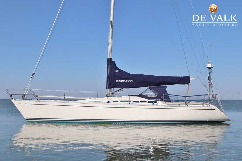 DYNAMIC 4000 sailing yacht for sale | De Valk Yacht broker