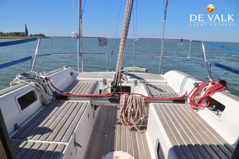 DYNAMIC 4000 sailing yacht for sale | De Valk Yacht broker
