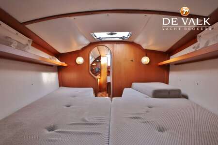 DYNAMIC 4000 sailing yacht for sale | De Valk Yacht broker
