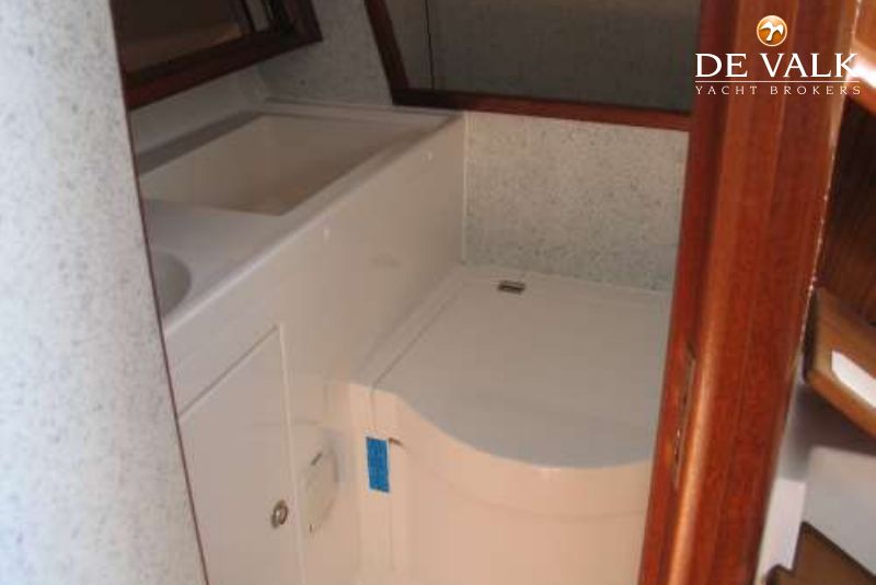 ELAN 295 sailing yacht for sale | De Valk Yacht Brokers