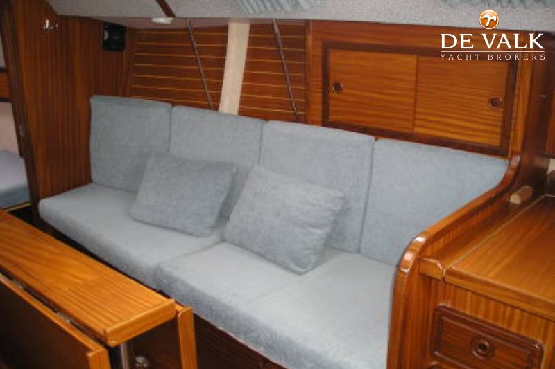 ELAN 33 sailing yacht for sale | De Valk Yacht Brokers