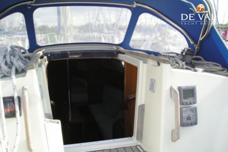 ELAN 33 sailing yacht for sale | De Valk Yacht Brokers