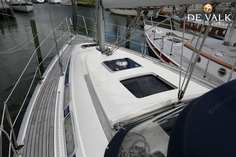 ELAN 34 zeiljacht te koop | De Valk Yacht Brokers