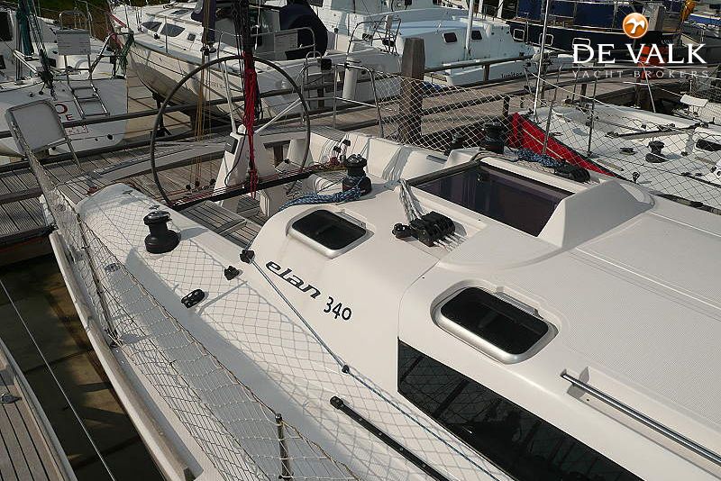 ELAN 340 sailing yacht for sale | De Valk Yacht Brokers
