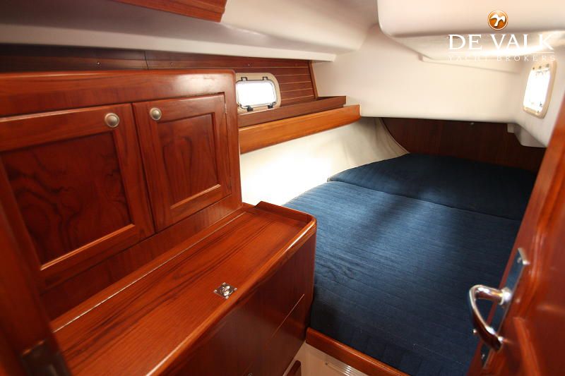 ELAN 36 sailing yacht for sale | De Valk Yacht Brokers