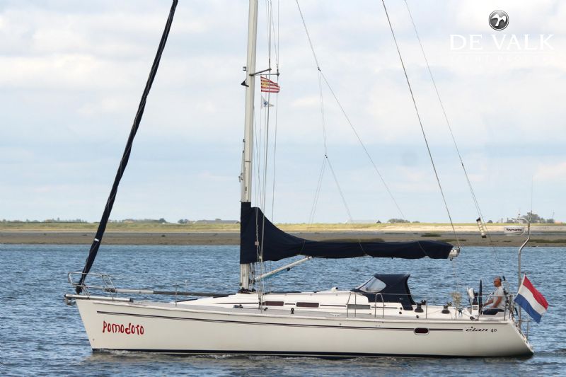 ELAN 40 sailing yacht for sale | De Valk Yacht Brokers