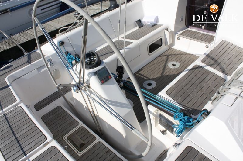 ELAN 40 sailing yacht for sale | De Valk Yacht Brokers