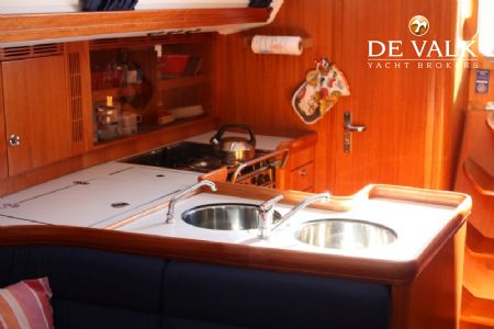 ELAN 40 zeilboot te koop | Jachtmakelaar De Valk