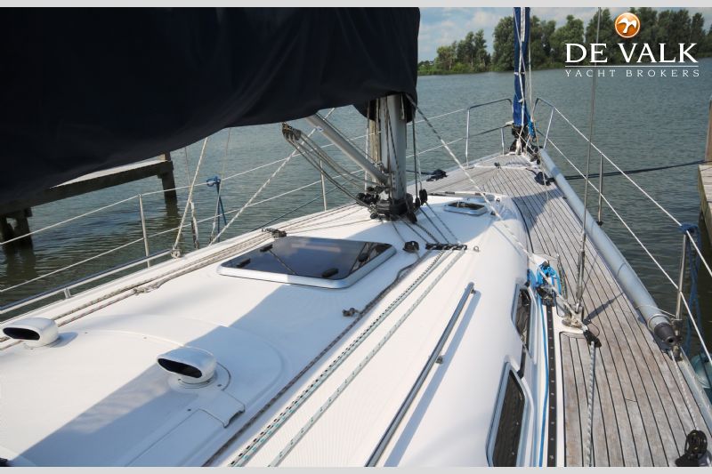 ELAN 40 HIGH PERFORMANCE sailing yacht for sale | De Valk Yacht Brokers