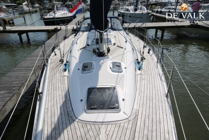 ELAN 40 HIGH PERFORMANCE sailing yacht for sale | De Valk Yacht Brokers