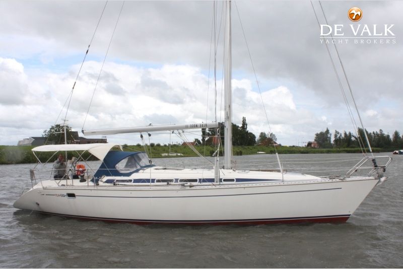 ELAN 431 OWNERS VERSION sailing yacht for sale | De Valk Yacht Brokers