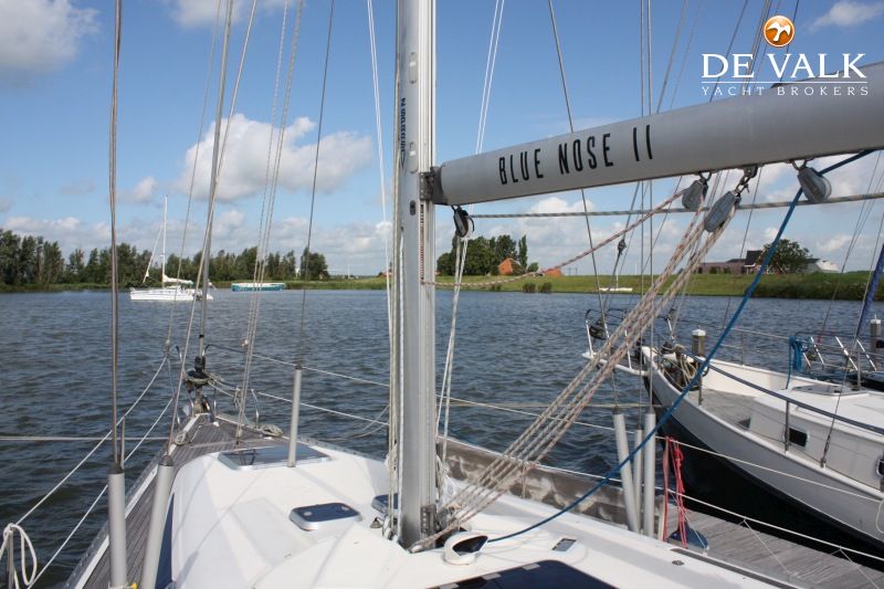 ELAN 431 OWNERS VERSION sailing yacht for sale | De Valk Yacht Brokers