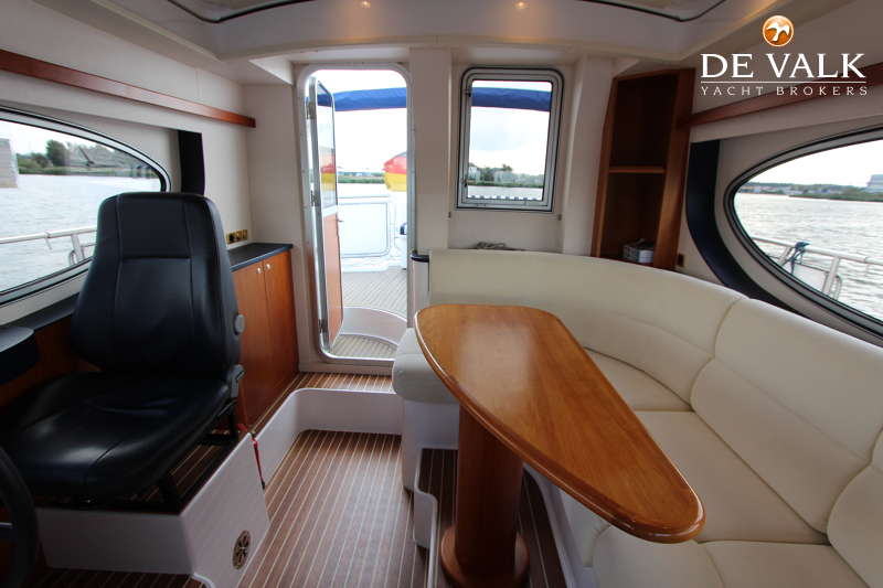 ELLING E3 motor yacht for sale | De Valk Yacht broker