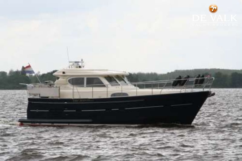 ELLING E3 motor yacht for sale | De Valk Yacht Brokers