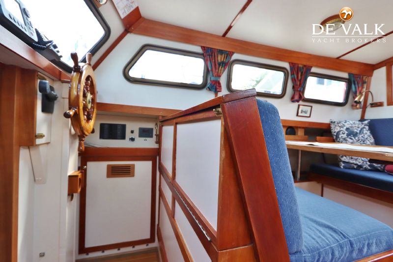 ENDURANCE 35 sailing yacht for sale | De Valk Yacht Brokers