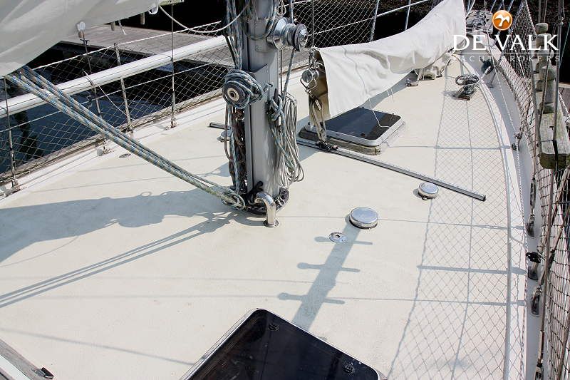ENDURANCE 35 KETCH sailing yacht for sale | De Valk Yacht Brokers