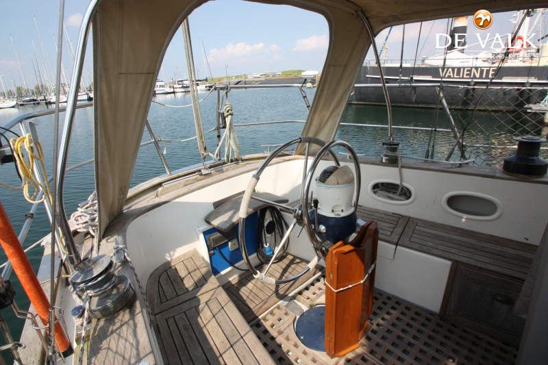 ENDURANCE 35 KETCH sailing yacht for sale | De Valk Yacht Brokers