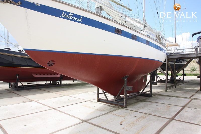 ENDURANCE 35 KETCH sailing yacht for sale | De Valk Yacht Brokers
