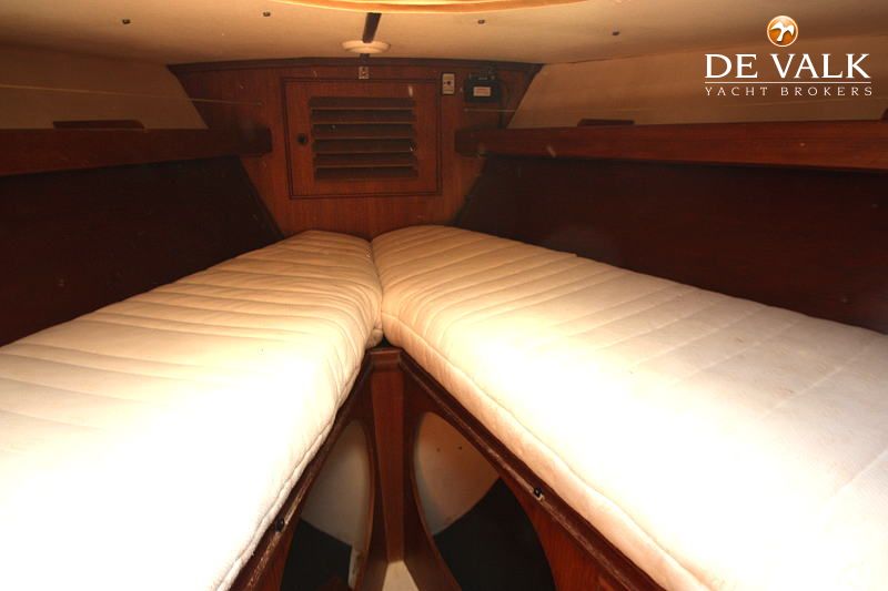 ENDURANCE 35 KETCH sailing yacht for sale | De Valk Yacht Brokers