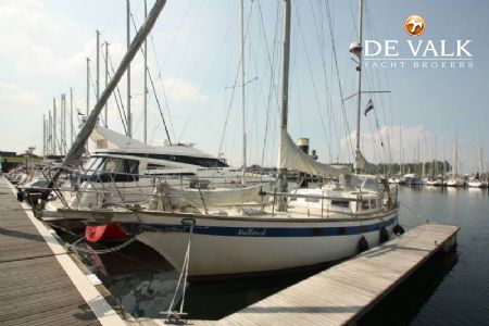 ENDURANCE 35 KETCH sailing yacht for sale | De Valk Yacht broker