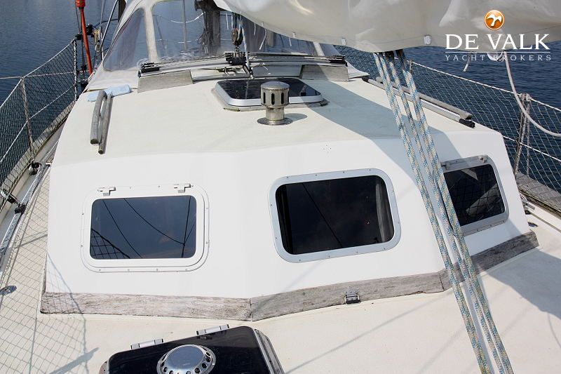 ENDURANCE 35 KETCH sailing yacht for sale | De Valk Yacht Brokers